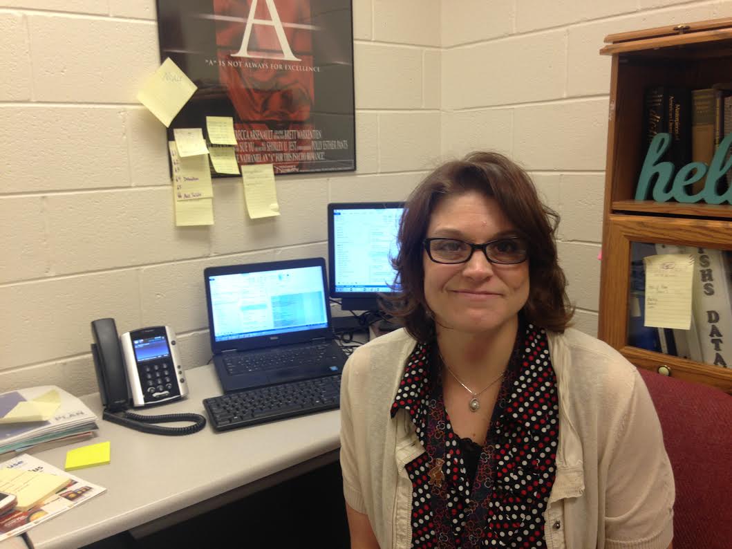 Q&A with Humanities division chair Stephanie Stashak – The Paw Print